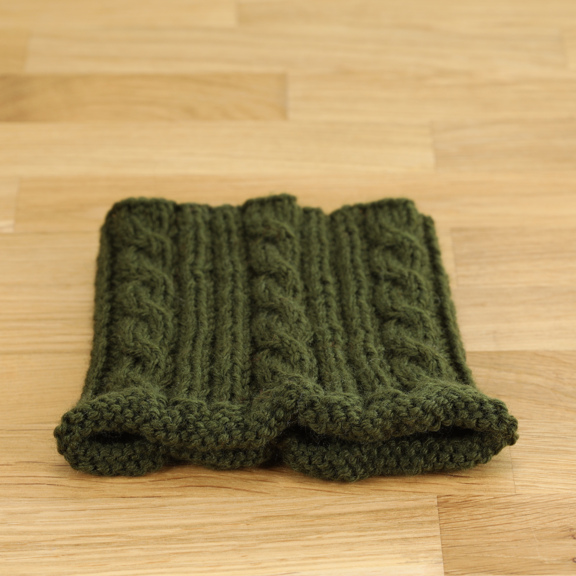 Merino Wollkragen dunkelgrün | lucka.dog